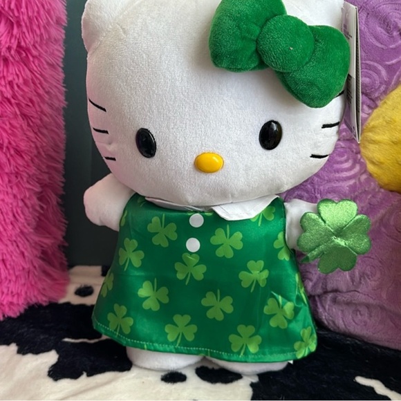 Sanrio | Toys | Hello Kitty St Patricks Day Side Stepper | Poshmark